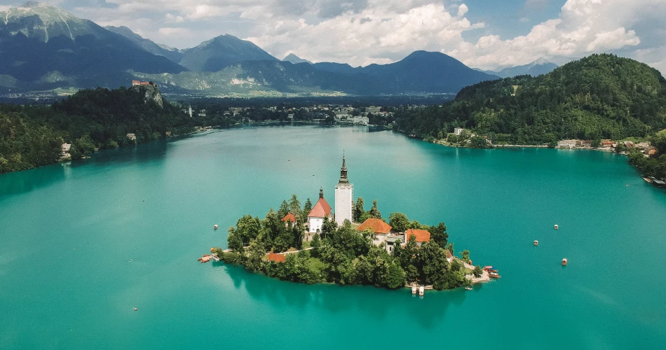 Beautiful Lakes in Europe | Top Destinations 2025